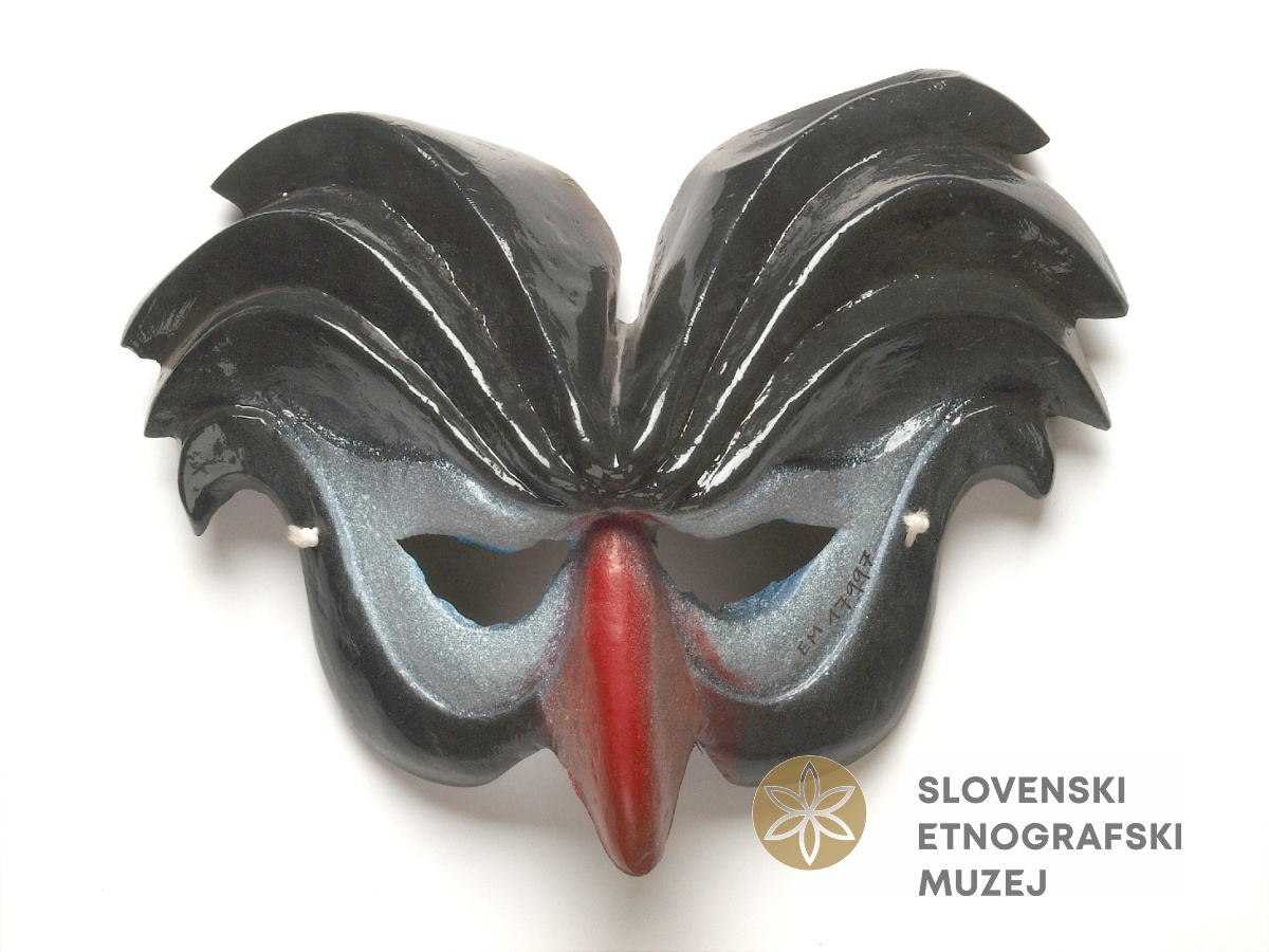 Plastične pustne maske | Slovenski etnografski muzej
